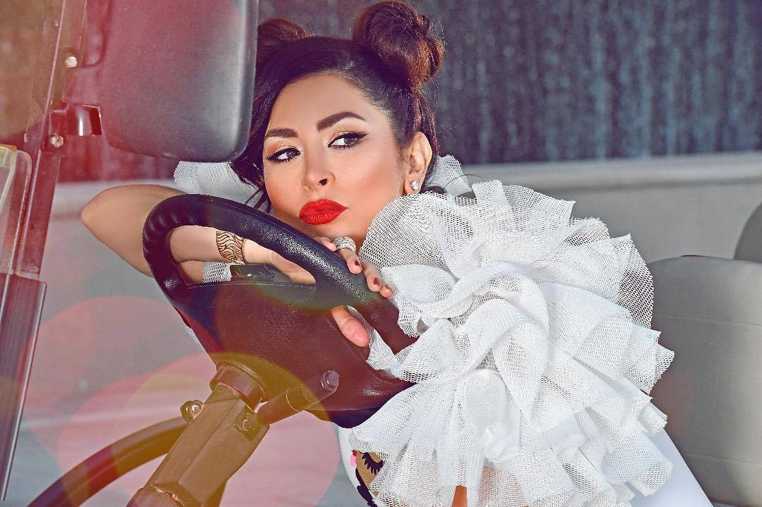 Dima Bayaa at the Amusement Park with Her Husband and Children | Waradana