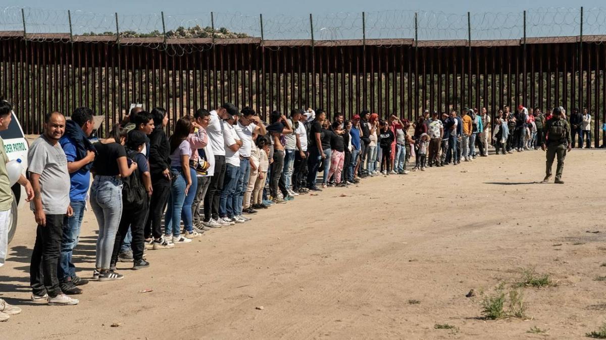 Immigrants Continue to Flow into America Despite Restrictions | Waradana