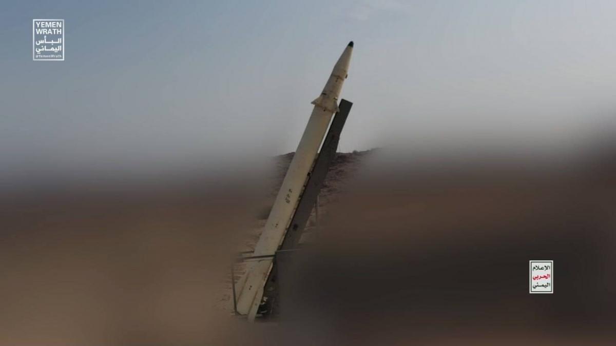 New Weapon in the Hands of Houthis: ''Hatim 2'' Hypersonic Missile ...