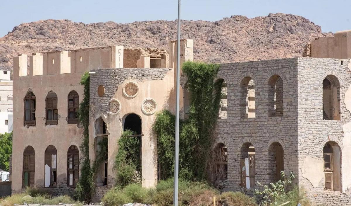 Historical Palaces of Taif... Leading the Tourism Movement | Waradana