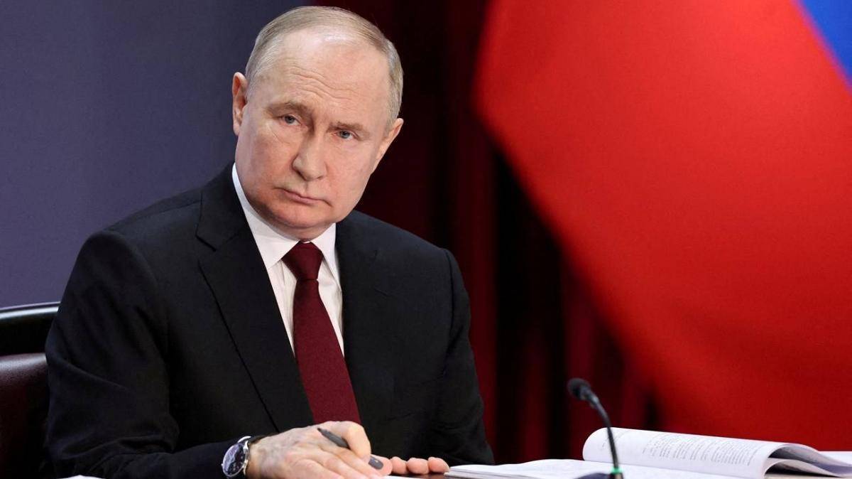 Foods Essential to Putin's Daily Diet, Including Quail Eggs | Waradana